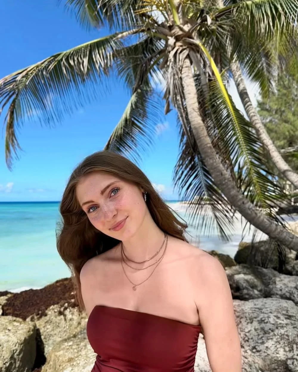 Yelina Jana — Musical artist from Netherlands | Biography & Wiki